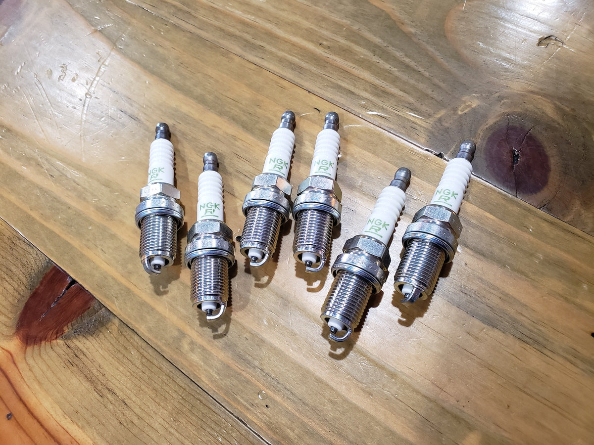 S50 S52 NGK Spark Plug Set – BimmerHeads